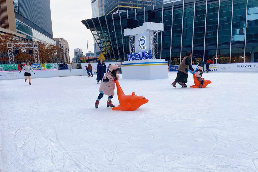 大阪周辺で楽しむアイススケート場おすすめ7選！アクセスや料金も紹介 | PrettyOnline