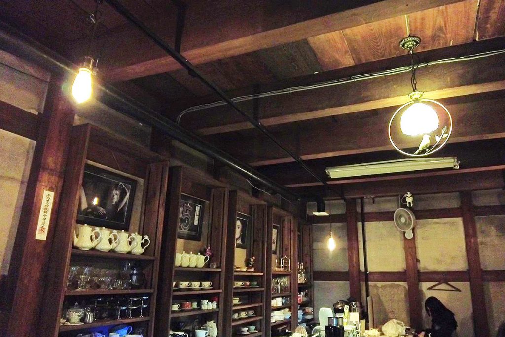 【梅田・喫茶店】喫煙可能な純喫茶からおしゃれな店まで！ | PrettyOnline