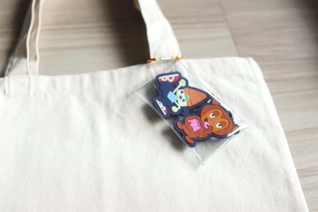 100均のクリアポーチが人気！推し活などおすすめの使い方をご紹介 | PrettyOnline