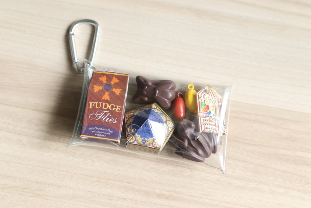 100均のクリアポーチが人気！推し活などおすすめの使い方をご紹介 | PrettyOnline