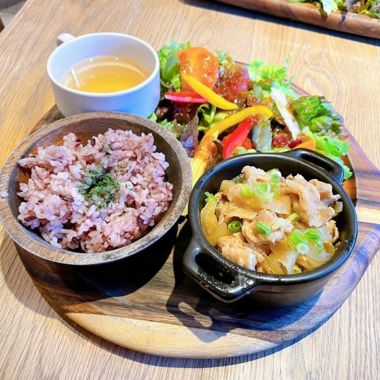 【梅田】ランチでゆっくりできるお店9選！都会の中で癒しの時間を | PrettyOnline