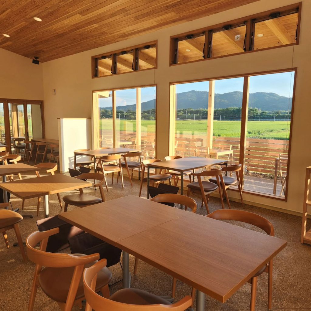 滋賀のおしゃれカフェ10選！琵琶湖や自然と楽しむスイーツスポット | PrettyOnline